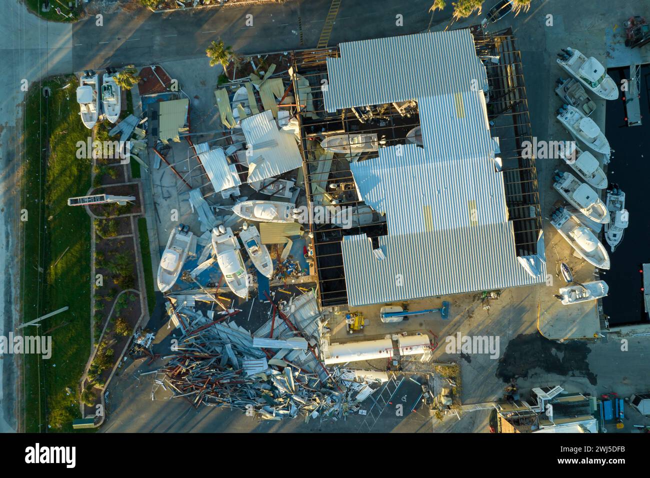 Sunken storage area hi-res stock photography and images - Alamy