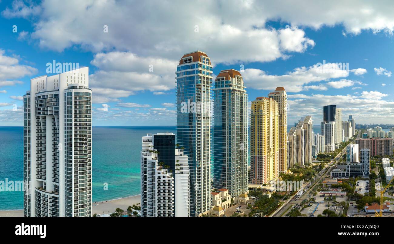 Miami beach condos on the water hi-res stock photography and images - Alamy