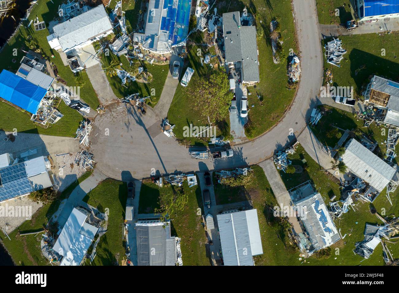 Property damage from strong hurricane winds. Mobile homes in Florida ...
