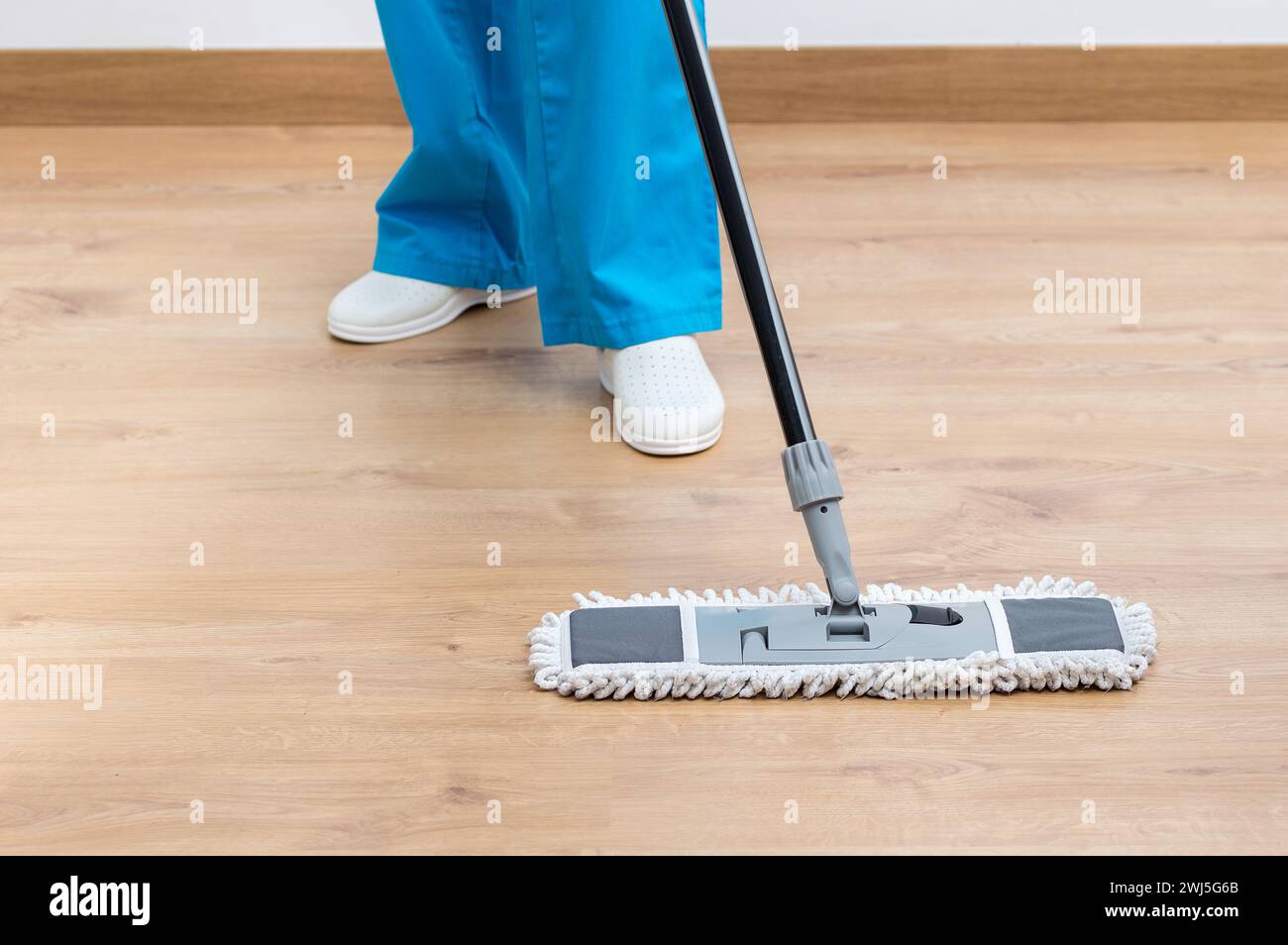 Uniform woman wood working hi-res stock photography and images - Alamy