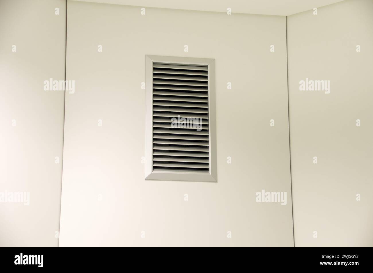 Ventilation grids hi-res stock photography and images - Alamy
