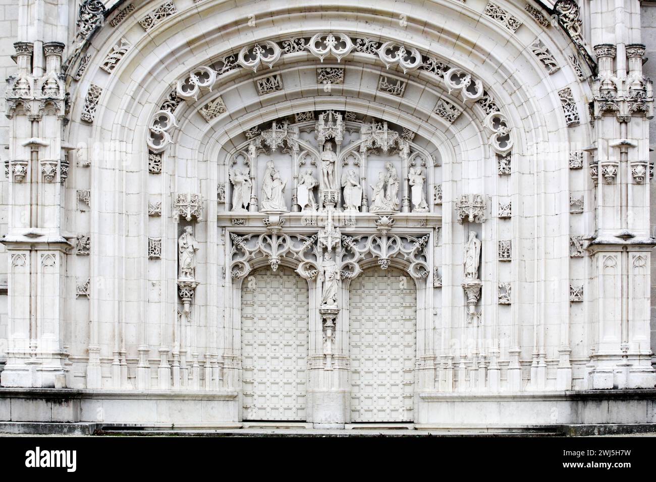 Brou royal monastery hi-res stock photography and images - Alamy