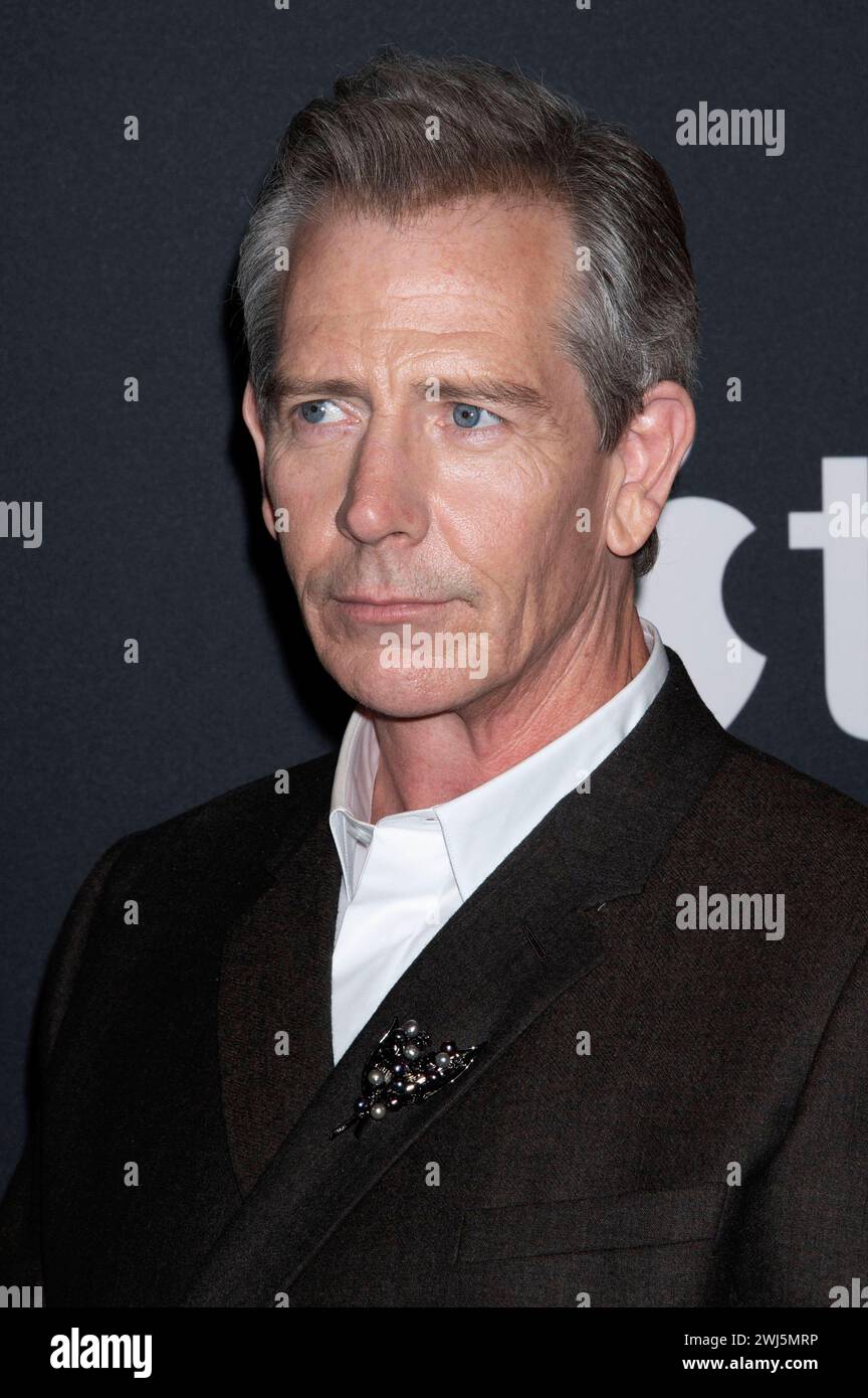 Ben Mendelsohn bei der Weltpremiere der Apple TV Serie The New Look in ...