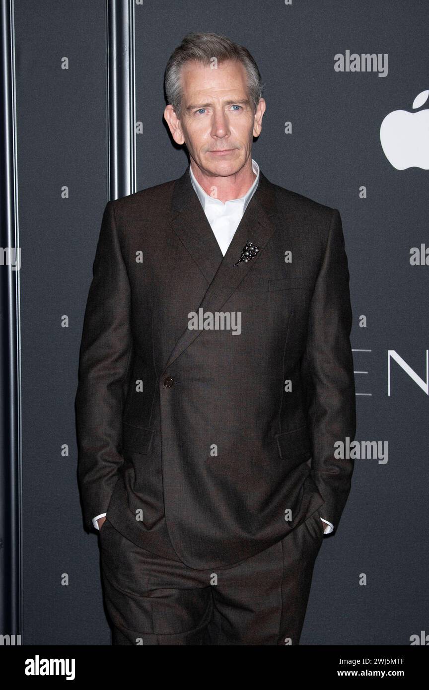 Ben Mendelsohn bei der Weltpremiere der Apple TV Serie The New Look in ...