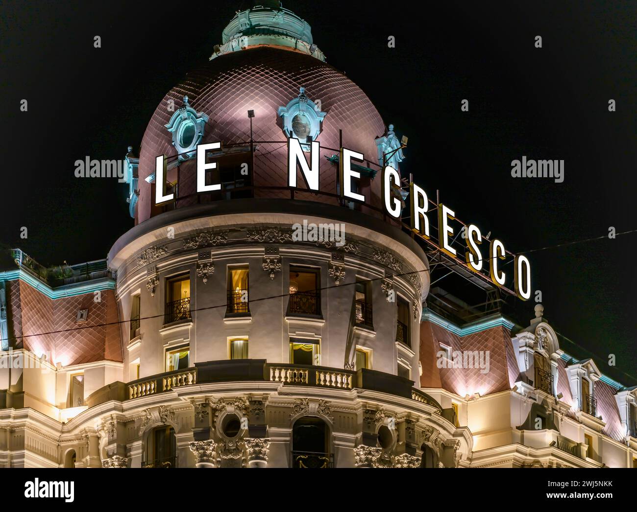 Nighttime shot of the iconic Le Negresco hotel and restaurant on the ...