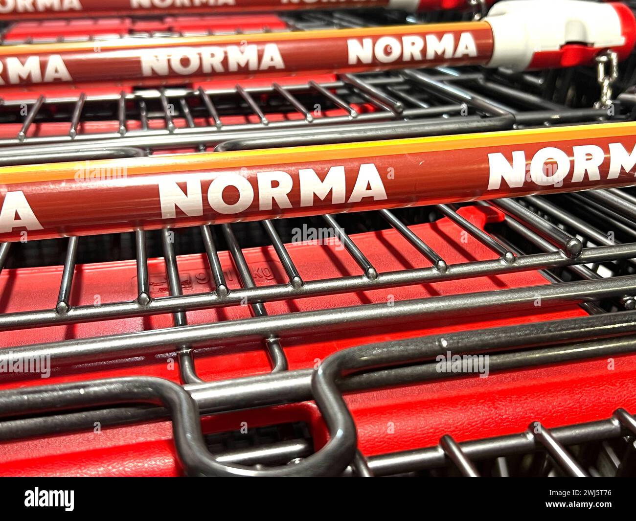 Norma supermarkt hi-res stock photography and images - Alamy