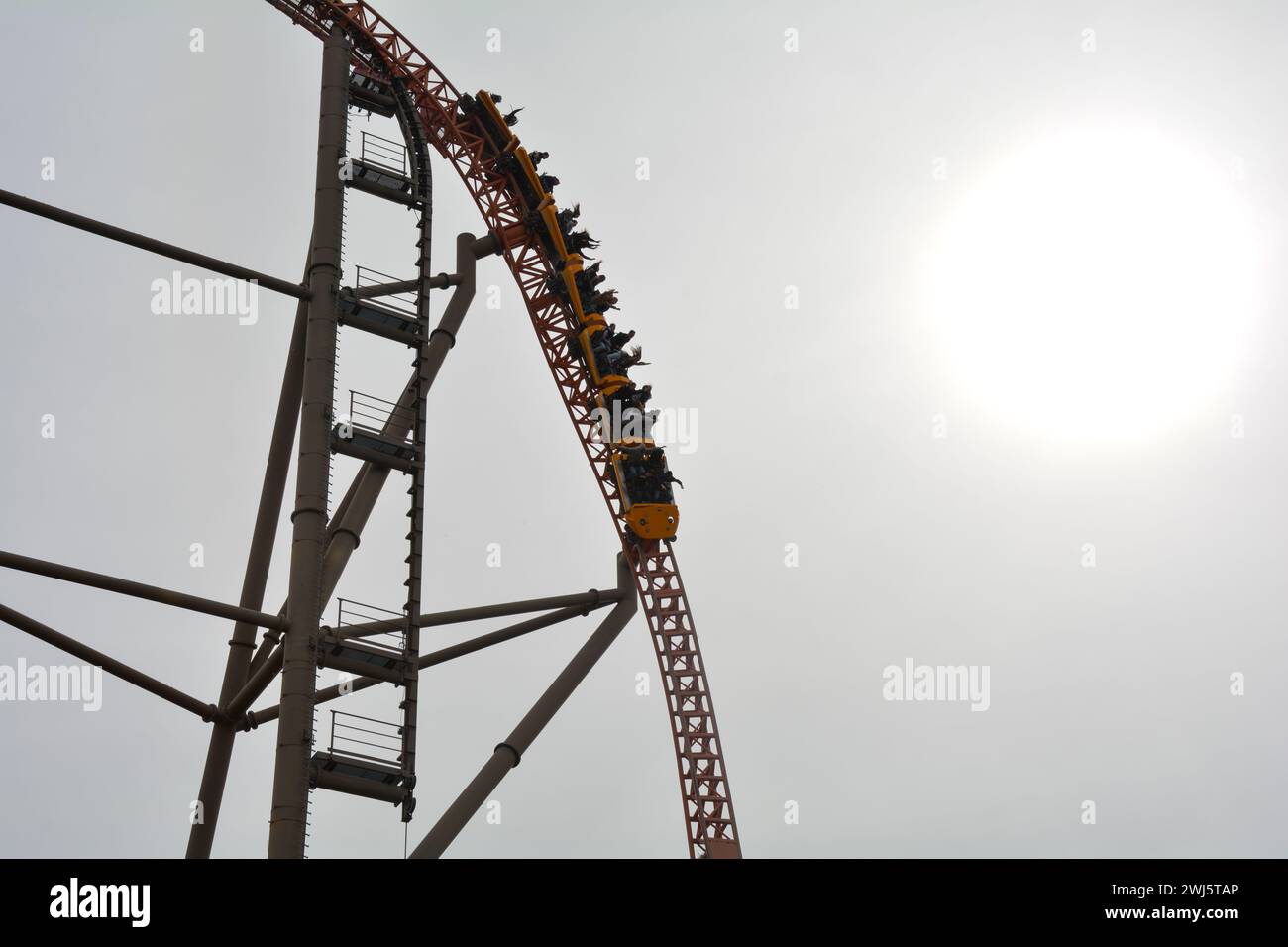 Full roller coaster hi-res stock photography and images - Alamy