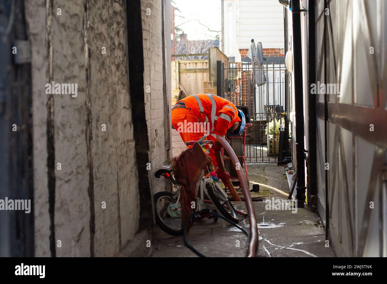 Marlow, UK. 12th February, 2024. Thames Water were pumping away sewage ...