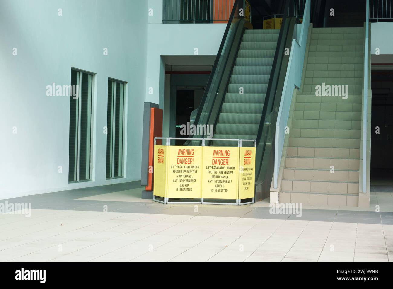 Escalator under maintenance Stock Photo - Alamy