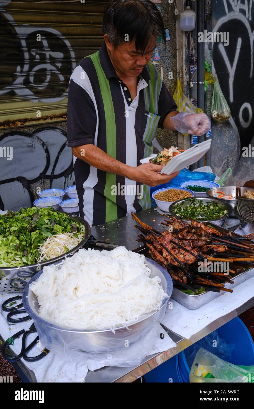 Bun thit nuong nguyen trung truc hi-res stock photography and images ...