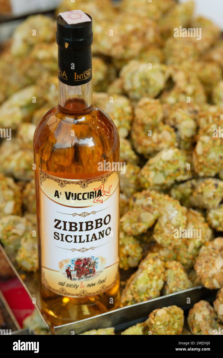 Pistachio festival sicily hi-res stock photography and images - Alamy