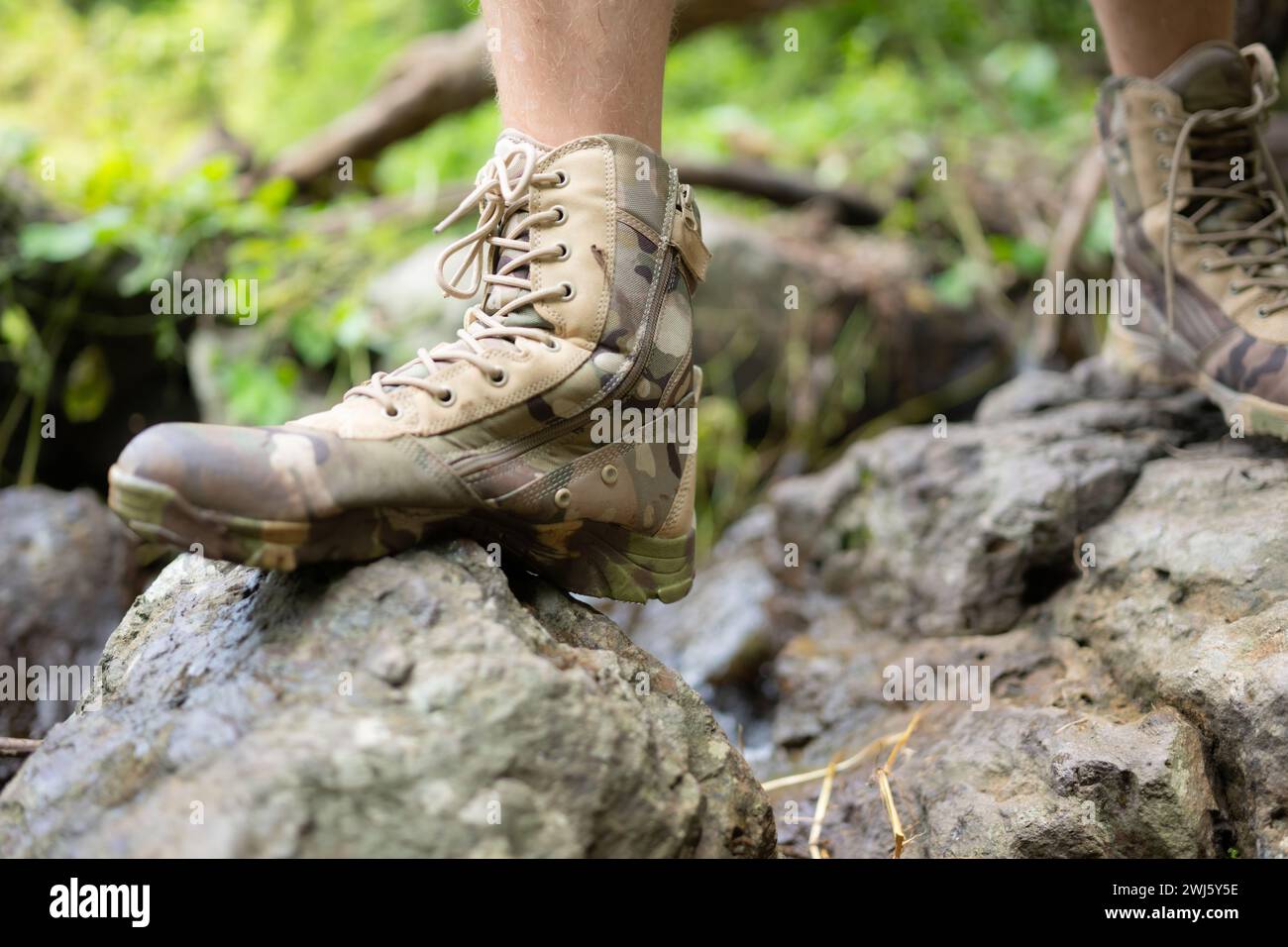 Shoes rocks hi-res stock photography and images - Alamy