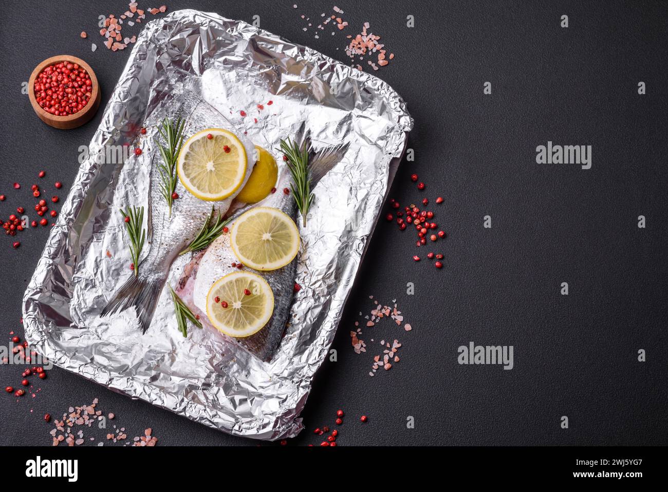 Fresh dorado fish spices hi-res stock photography and images - Alamy