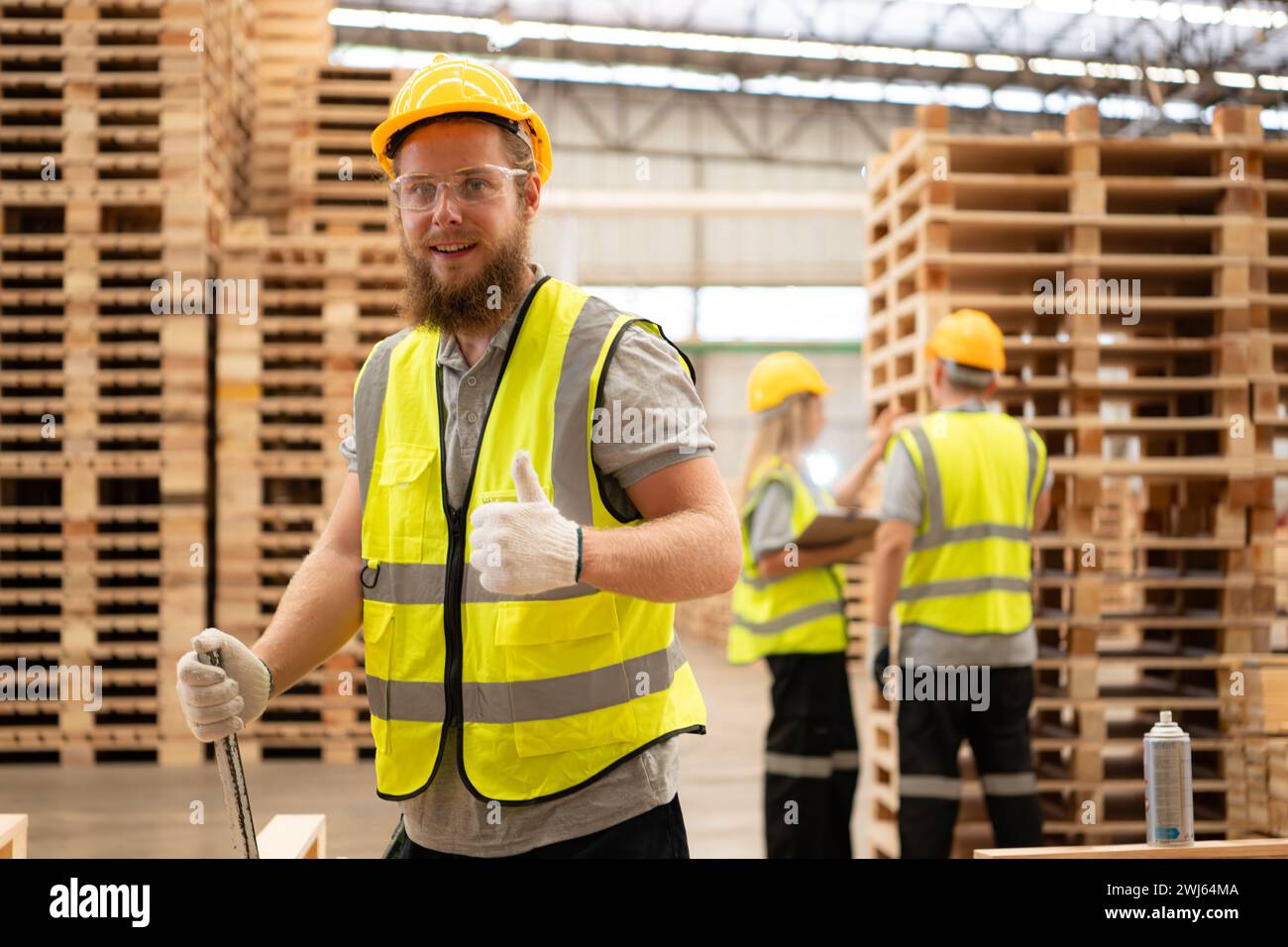 Assembling storage hi-res stock photography and images - Alamy