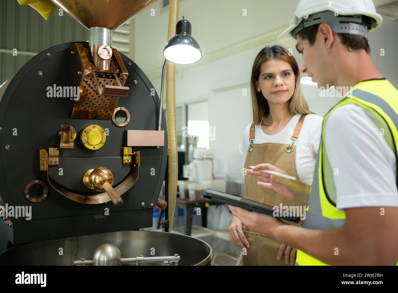 Talking machine hi-res stock photography and images - Alamy