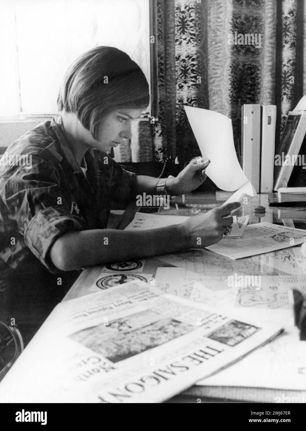 Die deutsche Journalistin Thea Rosenbaum berichtet für die Deutsche ...