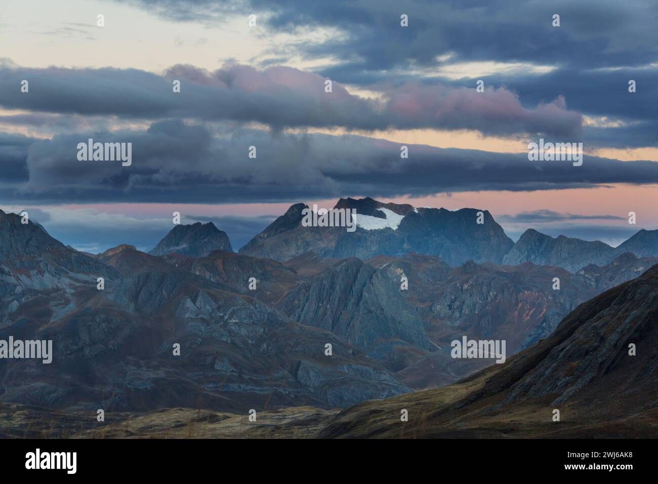 Highest andes hi-res stock photography and images - Alamy