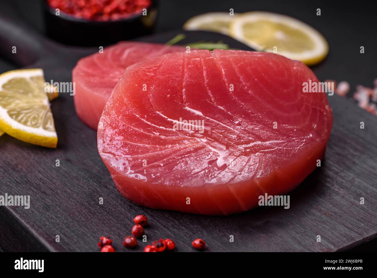 Sliced tuna fillet hi-res stock photography and images - Alamy
