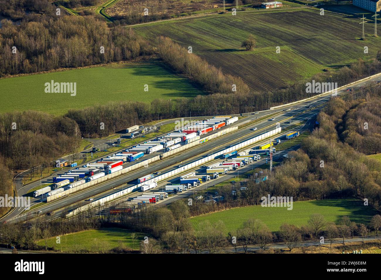 Parkplatz luftbild auf hi-res stock photography and images - Alamy
