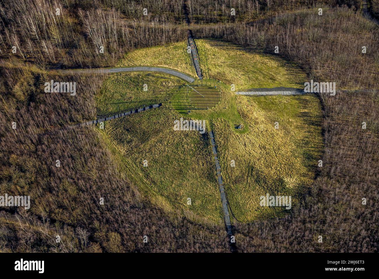 Luftbild, Sonnenuhr auf der Schweriner Halde, Aussichtsplattform ...