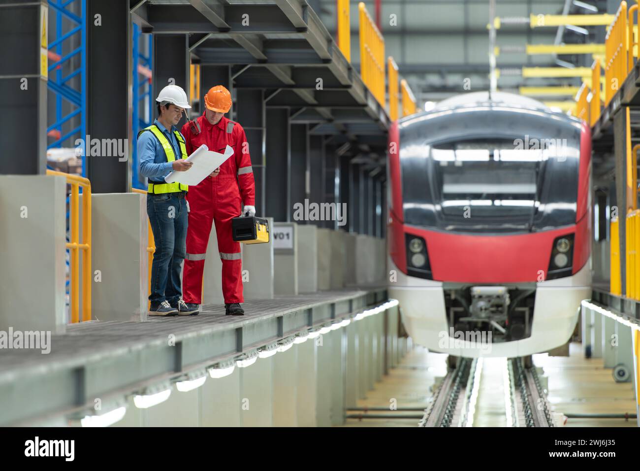 After the electric train is parked in the electric train repair shop ...