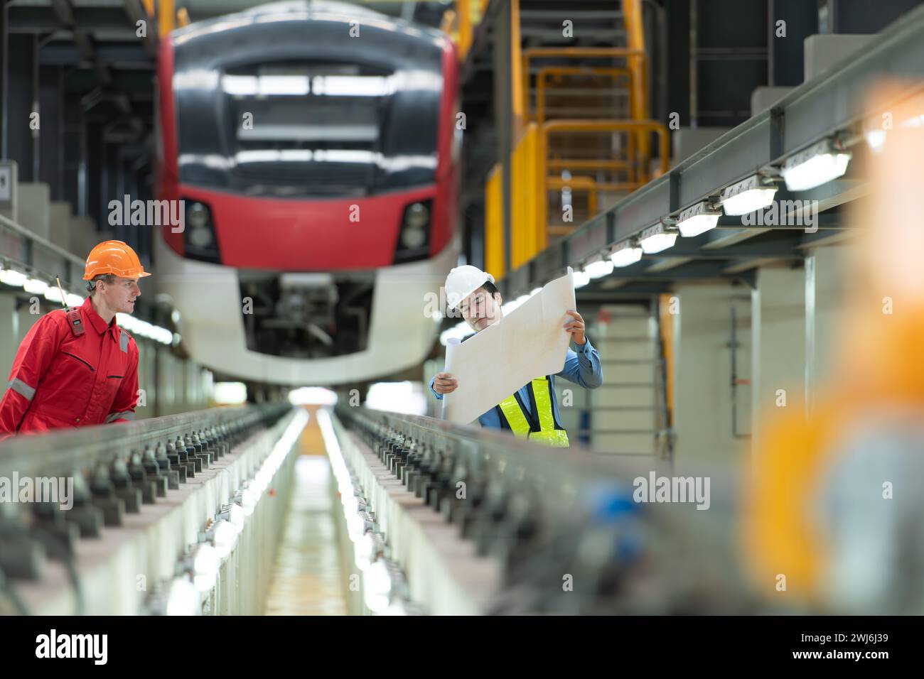 After the electric train is parked in the electric train repair shop ...