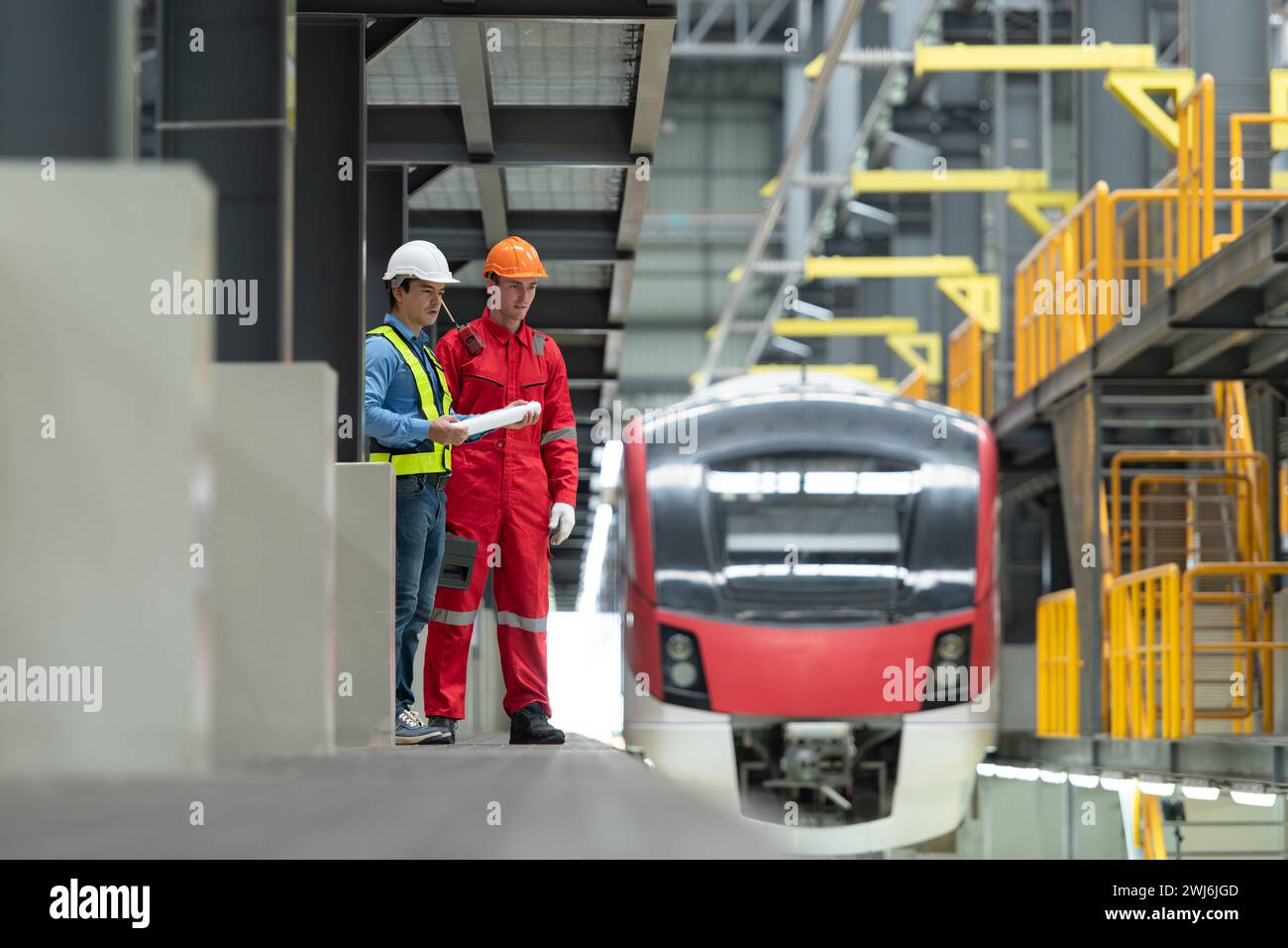 After the electric train is parked in the electric train repair shop ...