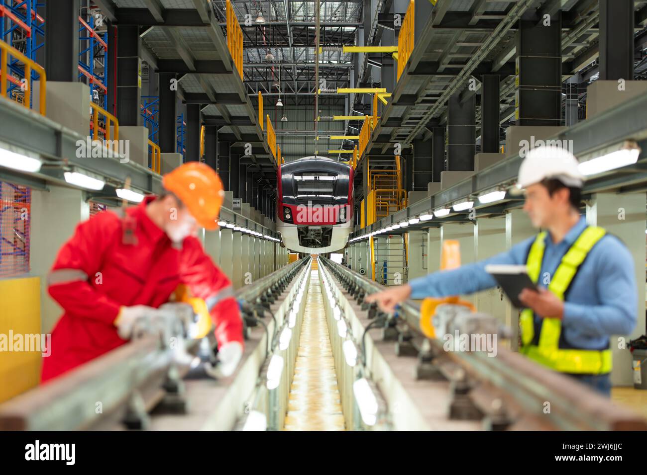 After the electric train is parked in the electric train repair shop ...