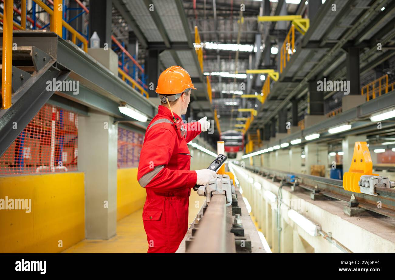 After the electric train is parked in the electric train repair shop ...