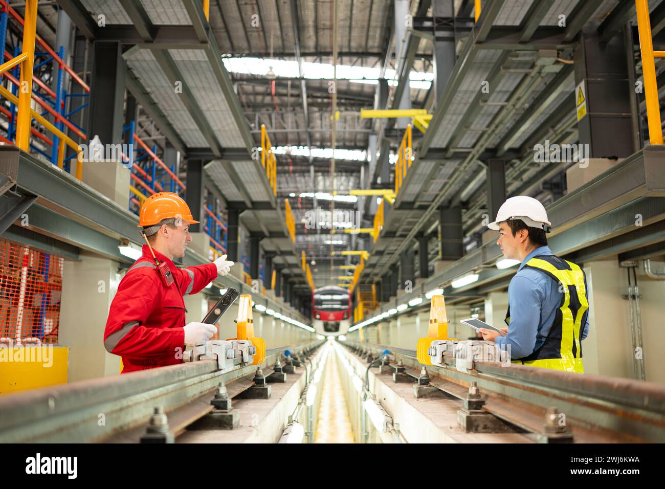 After the electric train is parked in the electric train repair shop ...