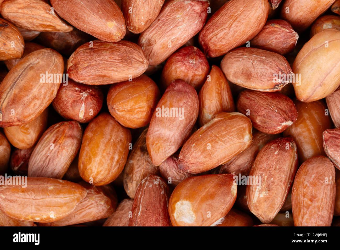 Peeled ripe peanuts hi-res stock photography and images - Alamy