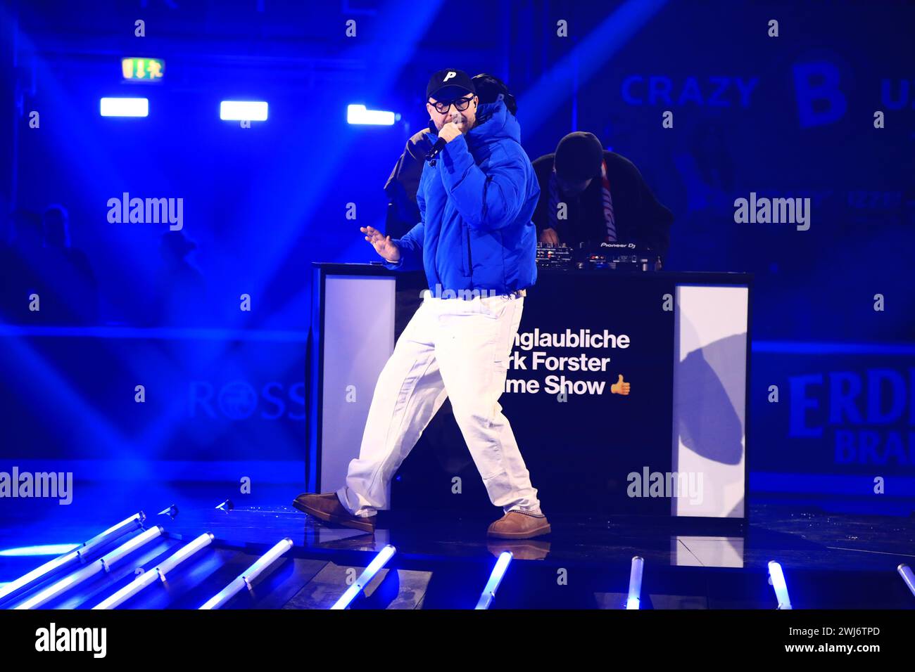 Mark Forster bei American Ice Football - Das Event-Spektakel von RTL in ...