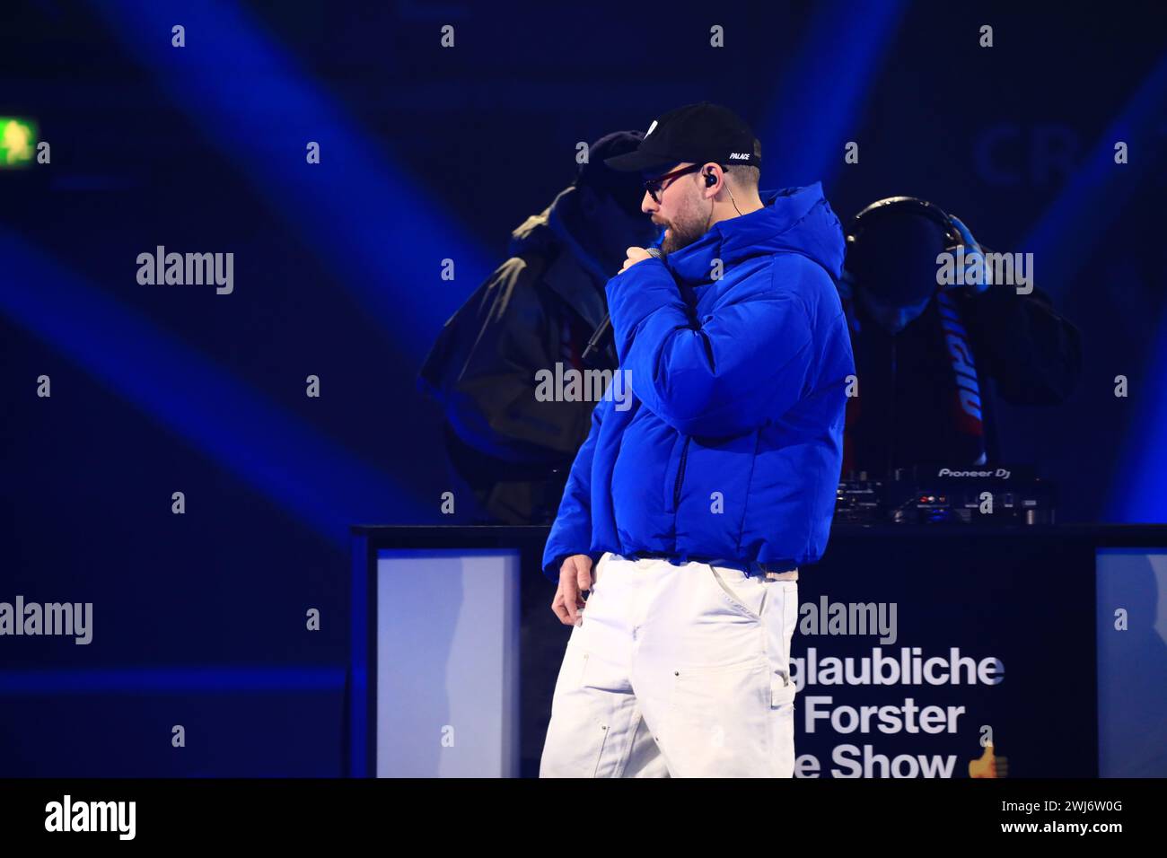 Mark Forster bei American Ice Football - Das Event-Spektakel von RTL in ...