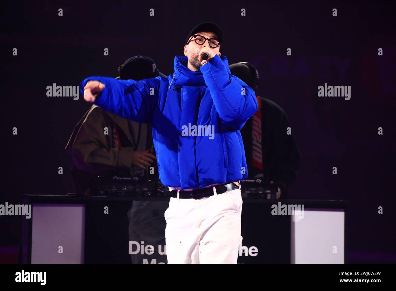 Mark Forster bei American Ice Football - Das Event-Spektakel von RTL in ...