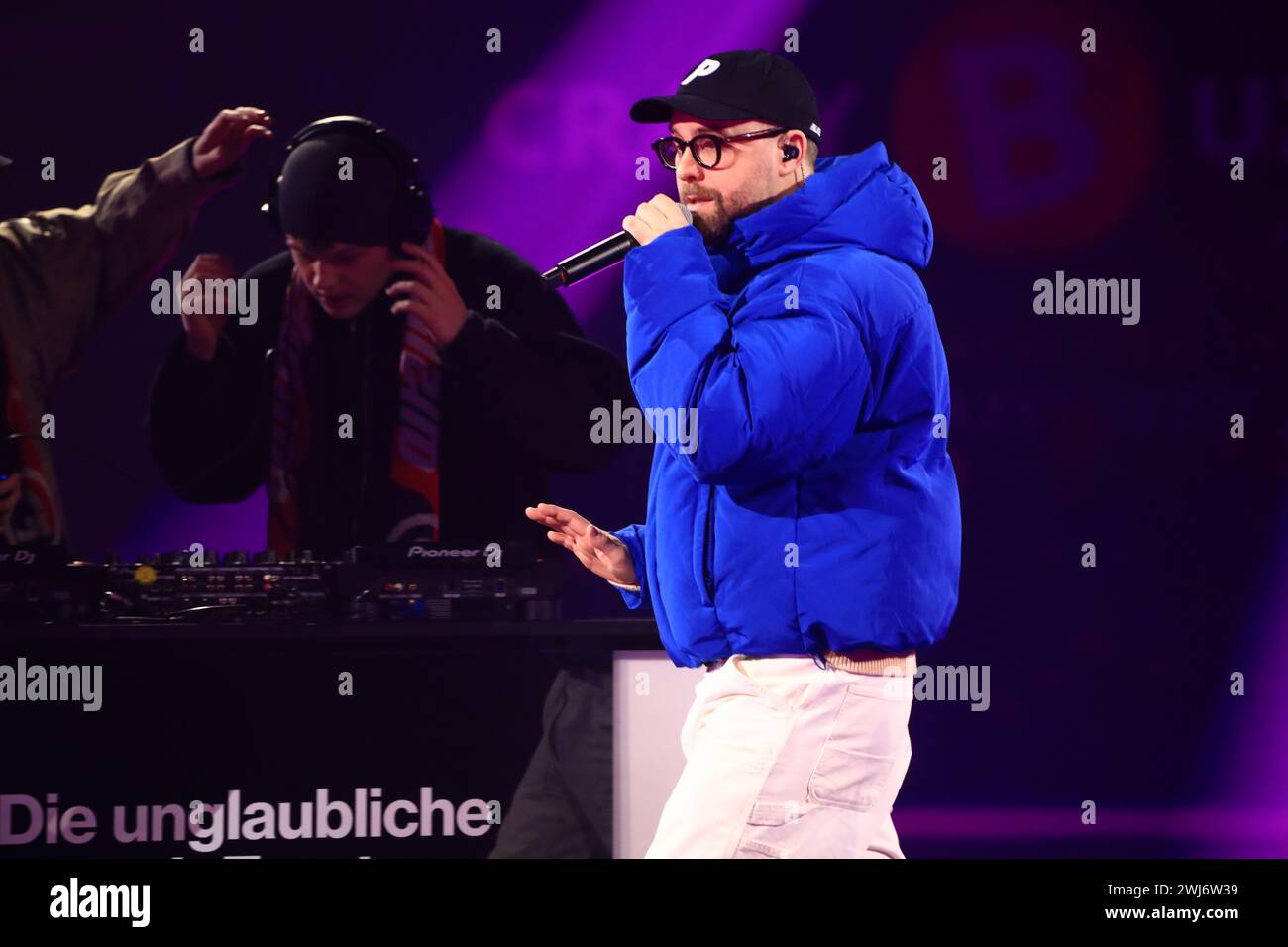 Mark Forster bei American Ice Football - Das Event-Spektakel von RTL in ...