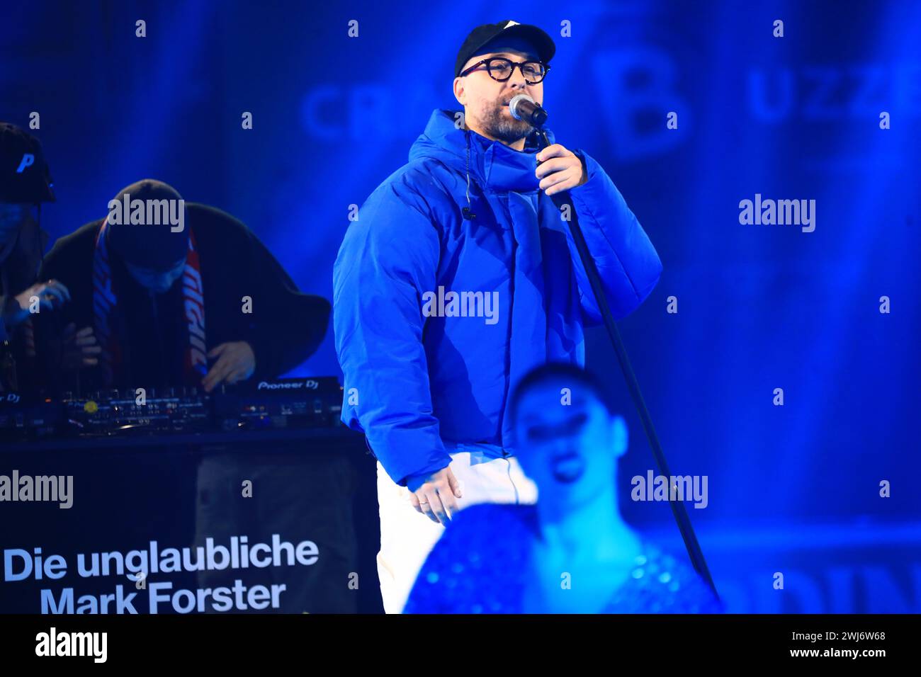 Mark Forster bei American Ice Football - Das Event-Spektakel von RTL in ...