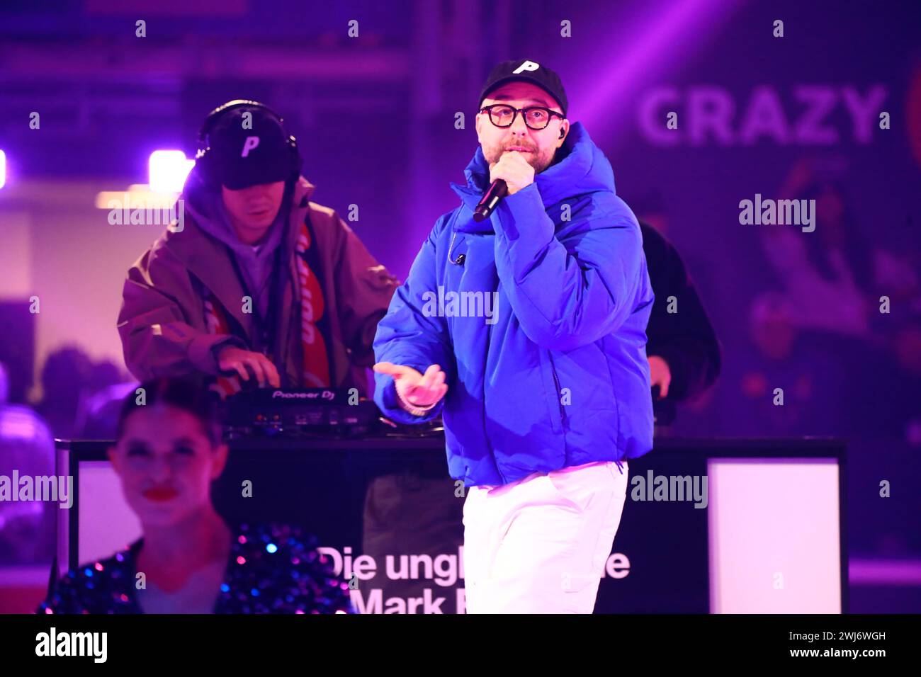 Mark Forster bei American Ice Football - Das Event-Spektakel von RTL in ...