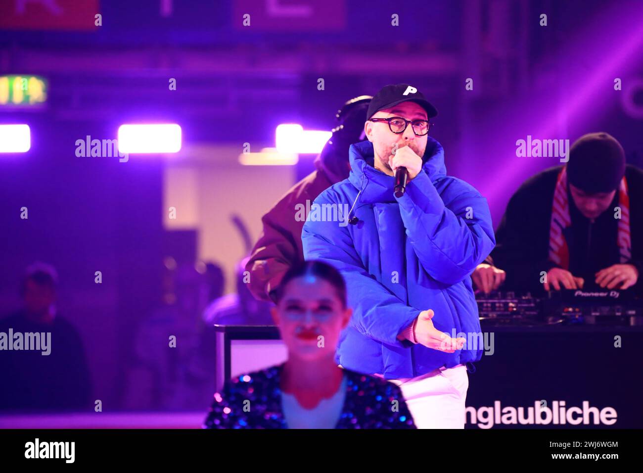 Mark Forster bei American Ice Football - Das Event-Spektakel von RTL in ...