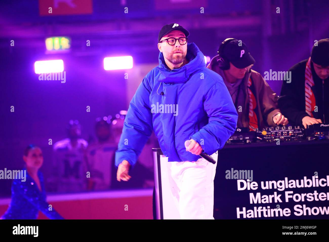 Mark Forster bei American Ice Football - Das Event-Spektakel von RTL in ...