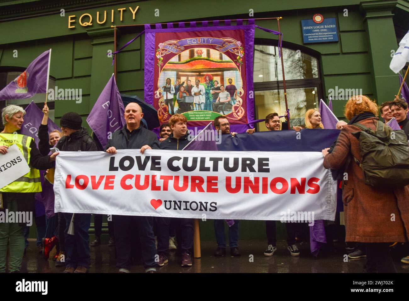 Heart unions hi-res stock photography and images - Alamy