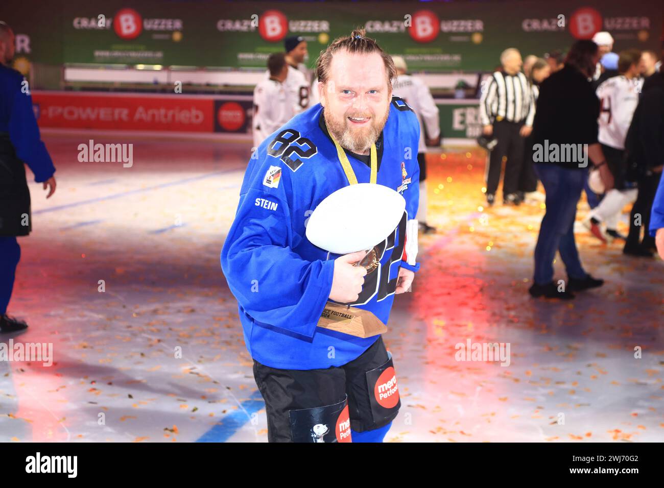 Axel Stein bei American Ice Football - Das Event-Spektakel von RTL in der SAP Arena. Mannheim ...