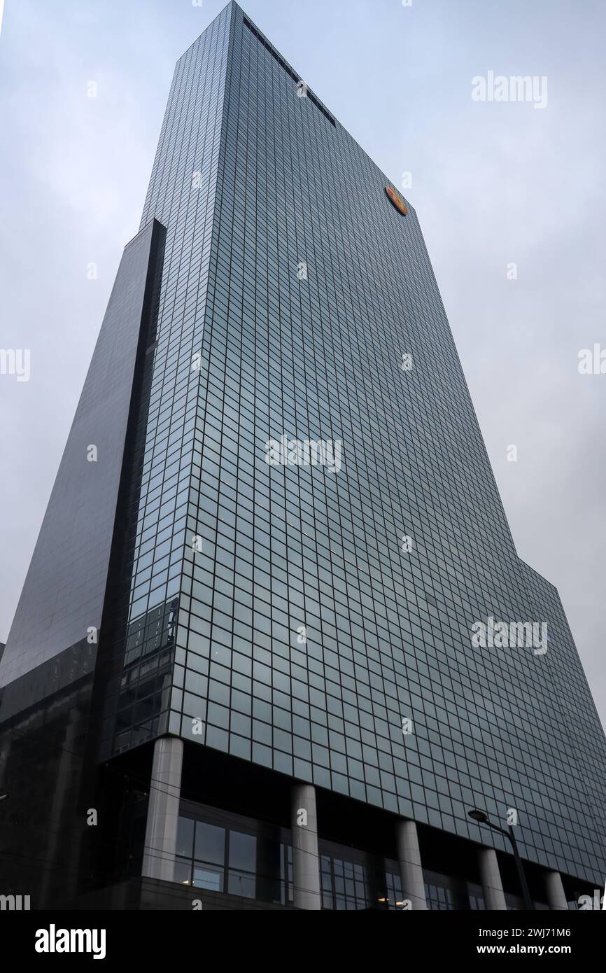 Office building Delftse Poort in the center of Rotterdam in the ...