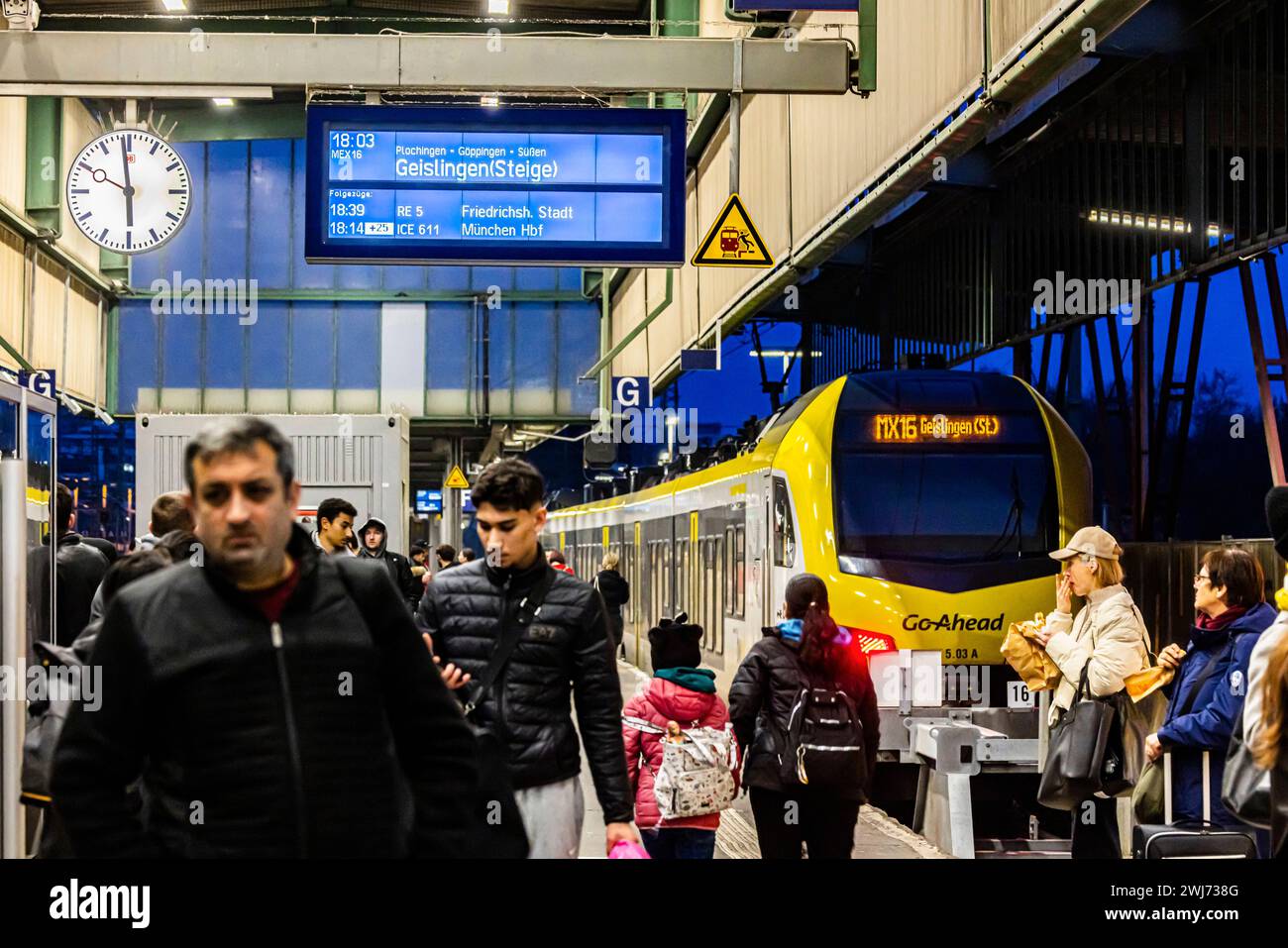 Metropolexpress hi-res stock photography and images - Alamy