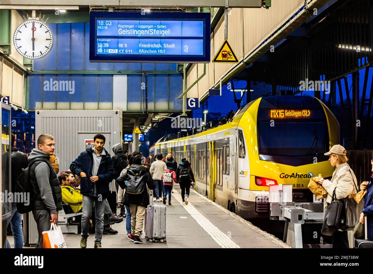 Metropolexpress hi-res stock photography and images - Alamy