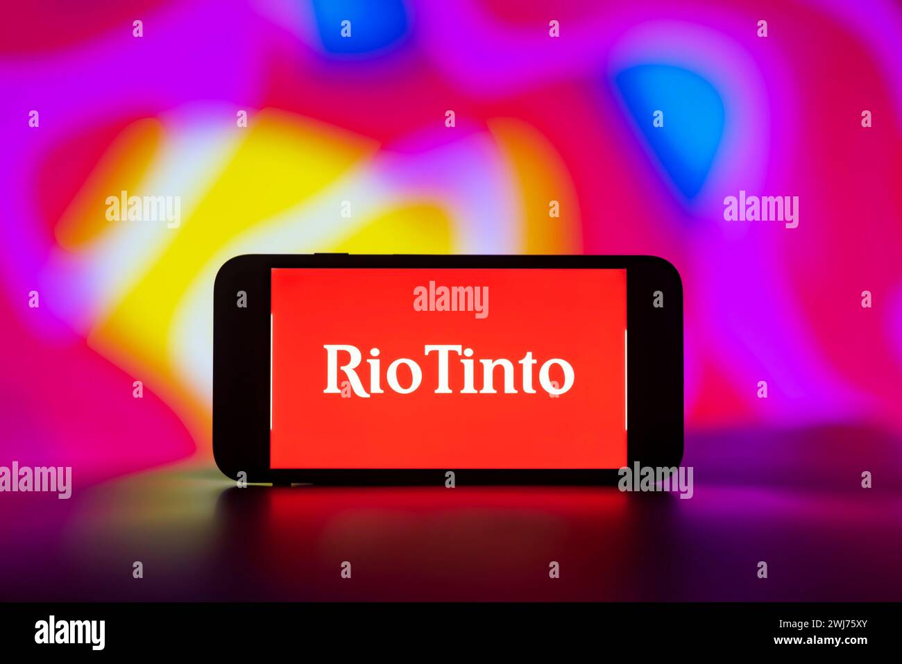 Rio tinto logo hi-res stock photography and images - Alamy