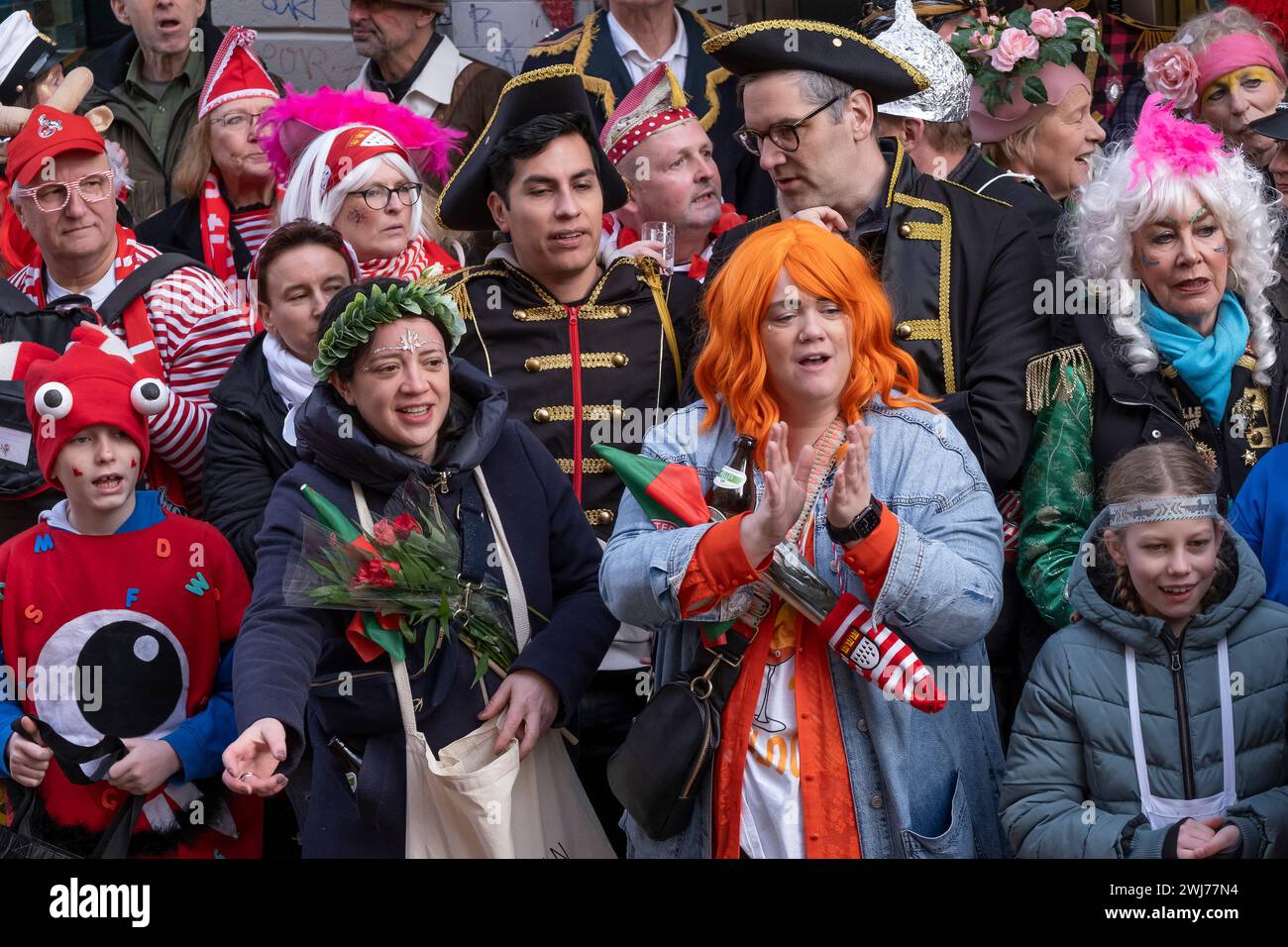 Carnival, Rose Monday in Cologne in Severinstraße in the Vringsveedel ...