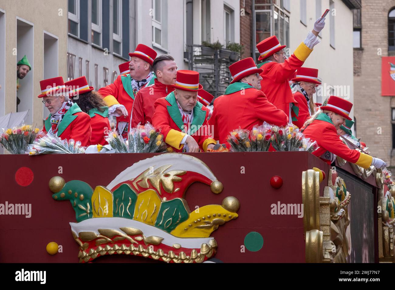 Carnival, Rose Monday in Cologne in Severinstraße in the Vringsveedel ...