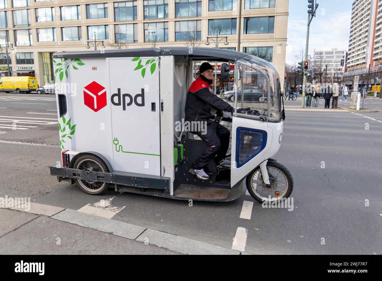 Elektro dreirad hi-res stock photography and images - Alamy