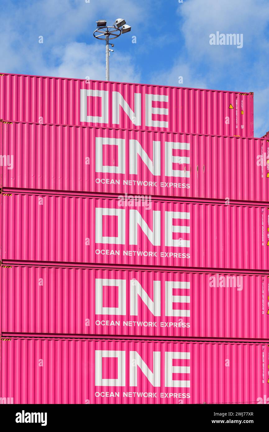 Ocean network express hi-res stock photography and images - Alamy