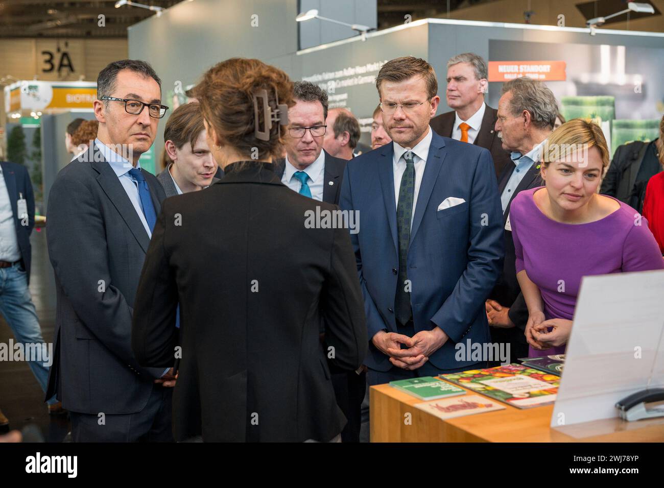 Nuremberg, Germany. 13th Feb, 2024. Cem Özdemir (l, Alliance 90/The ...